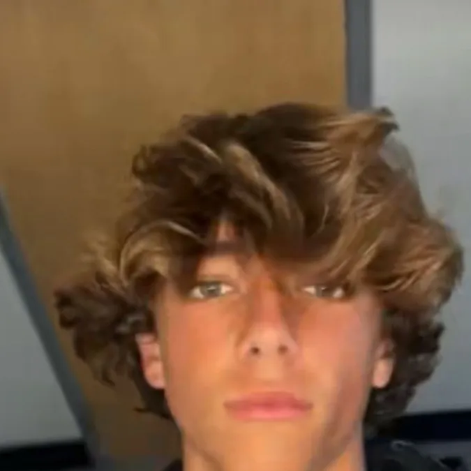 Chat with Asher - text or voice, Enjoy AI Chat Free & Safe