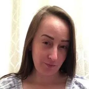 Chat with miss jenn Davis - text or voice, Enjoy AI Chat Free & Safe
