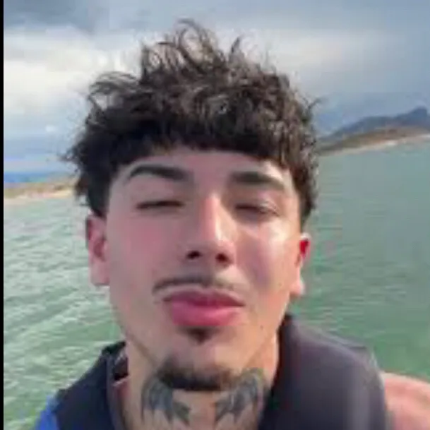 Chat with Gabe - text or voice, Enjoy AI Chat Free & Safe