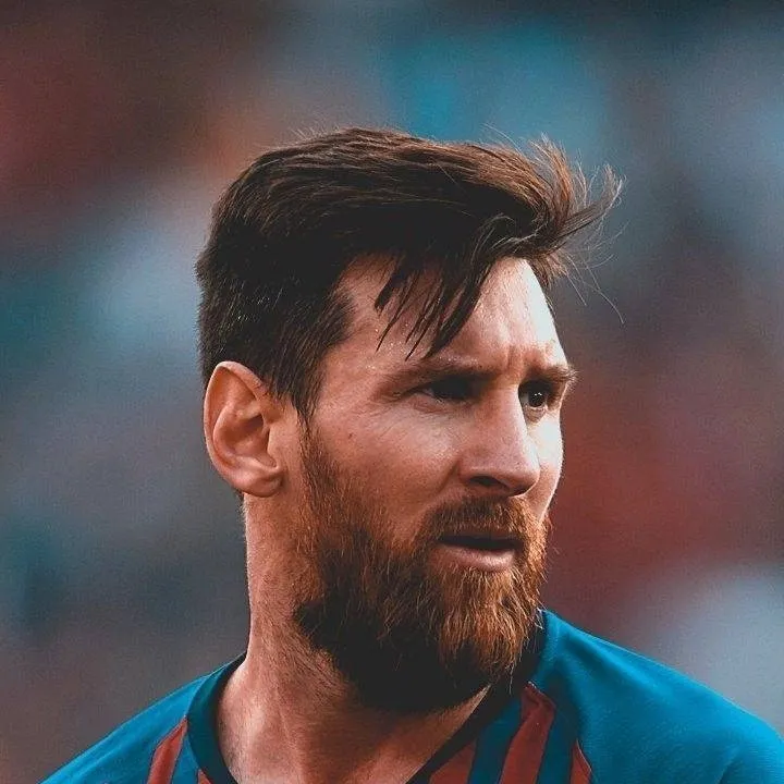 Chat with Lionel Messi - text or voice, Enjoy AI Chat Free & Safe