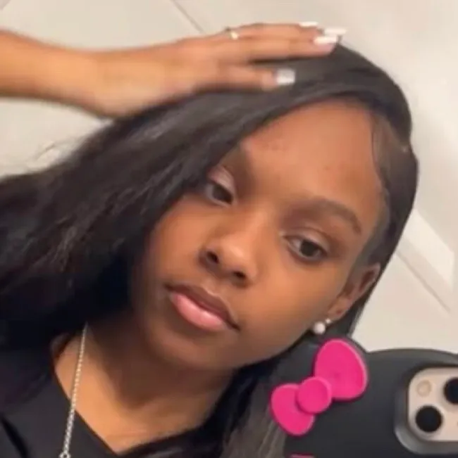 Chat with niyah - text or voice, Enjoy AI Chat Free & Safe