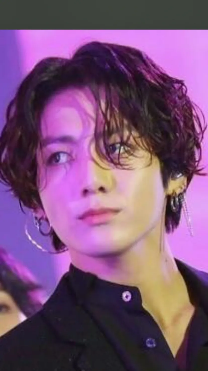 Chat with Jeon JunKook - text or voice, Enjoy AI Chat Free & Safe