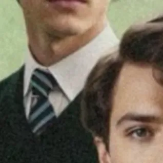 Chat with Tom Riddle - text or voice, Enjoy AI Chat Free & Safe