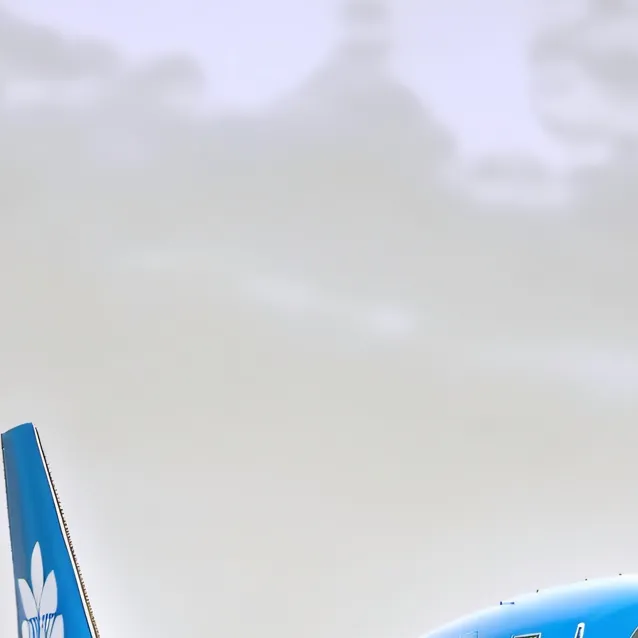 Chat with 747-8 KLM - text or voice, Enjoy AI Chat Free & Safe