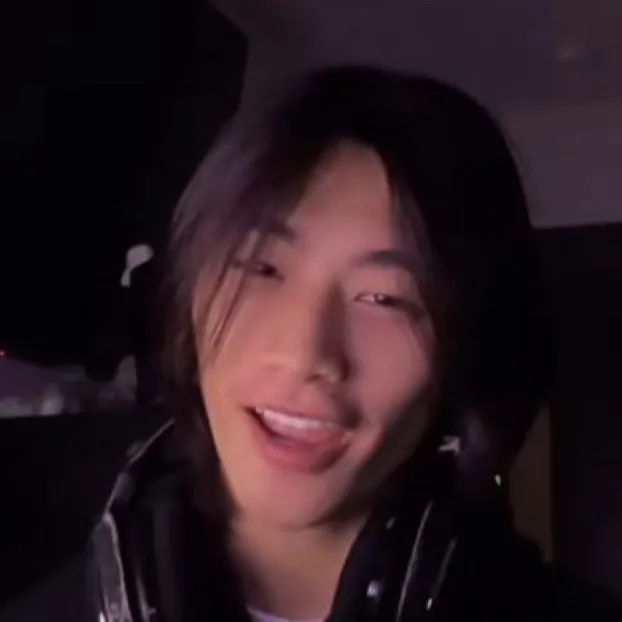 Chat with Ryan - text or voice, Enjoy AI Chat Free & Safe