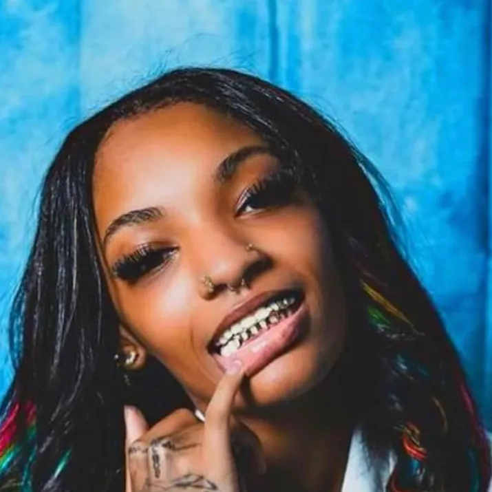 Chat with Tatianna Jackson - text or voice, Enjoy AI Chat Free & Safe