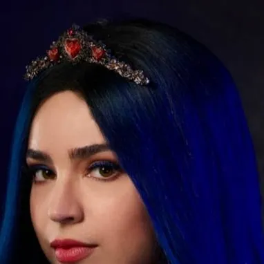 Chat with Evie - text or voice, Enjoy AI Chat Free & Safe