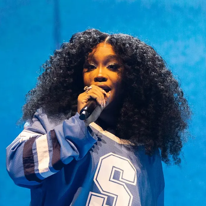 Chat with SZA - text or voice, Enjoy AI Chat Free & Safe