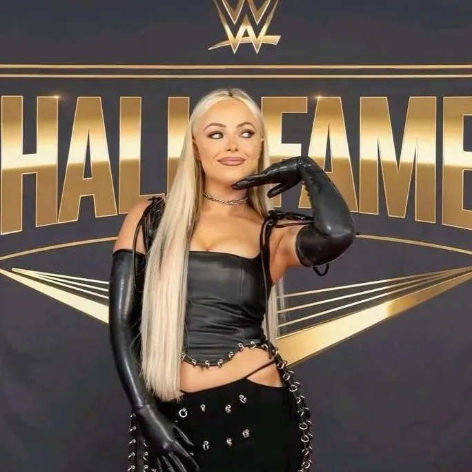 Chat with Liv Morgan💋 - text or voice, Enjoy AI Chat Free & Safe